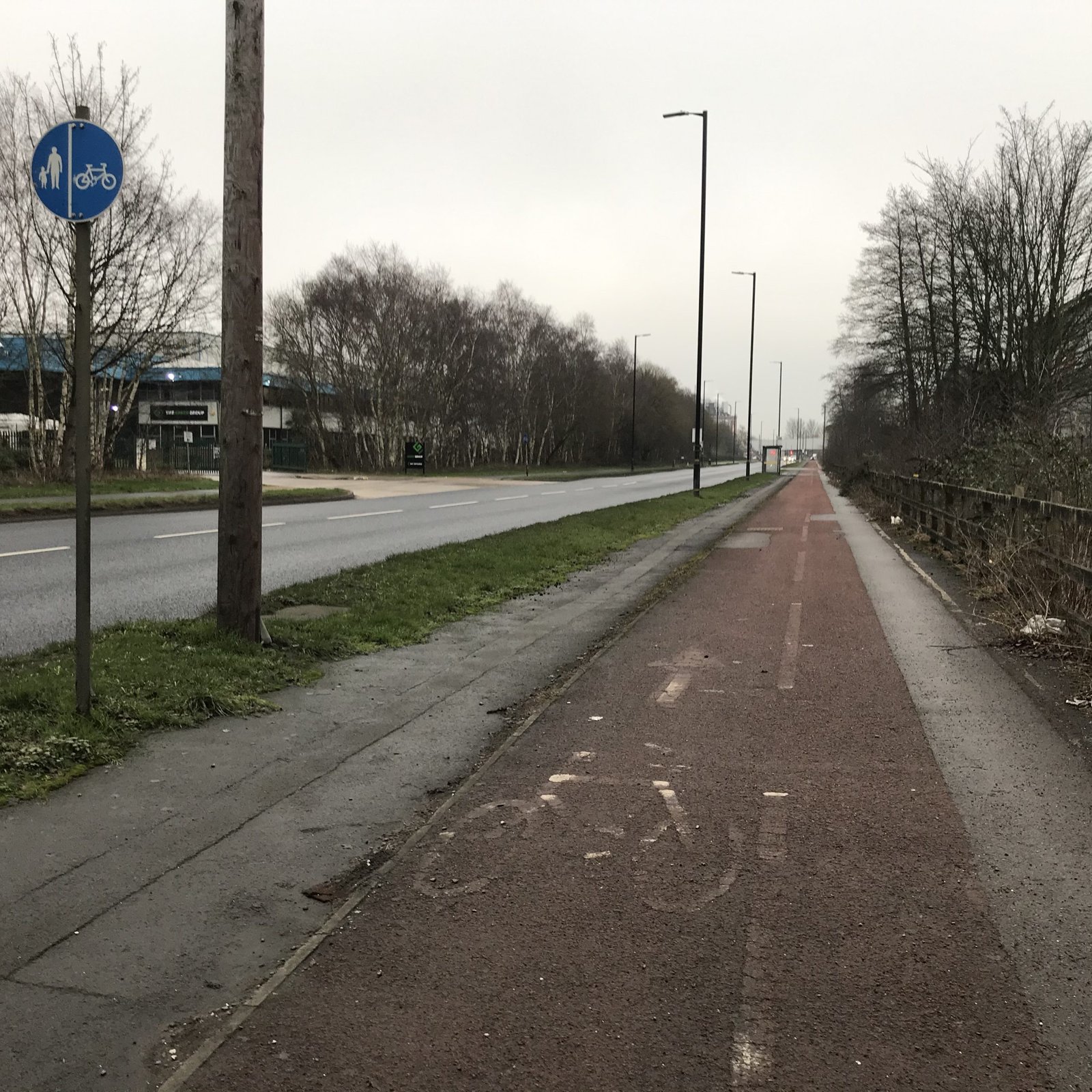 Barton Dock Road, Trafford Centre, Manchester | British Cycle Tracks