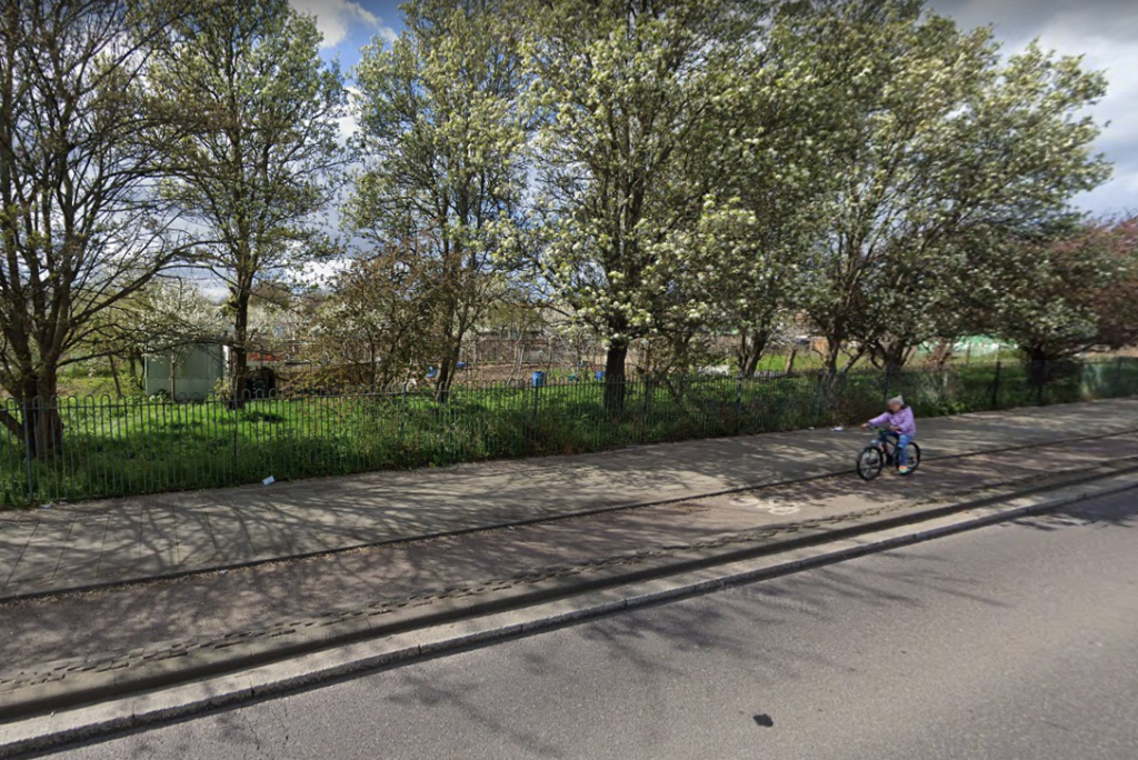 Great Cambridge Road, A10, Enfield, London | British Cycle Tracks