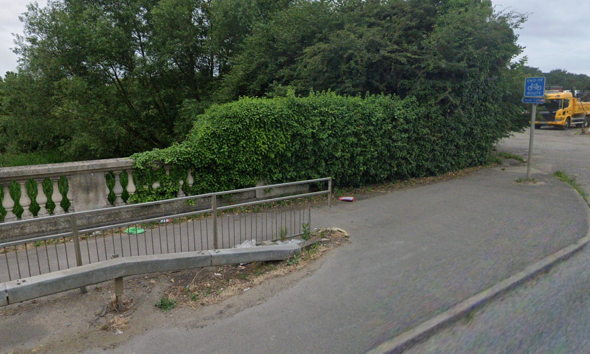 Colnbrook Bypass, A4, Harmondsworth | British Cycle Tracks